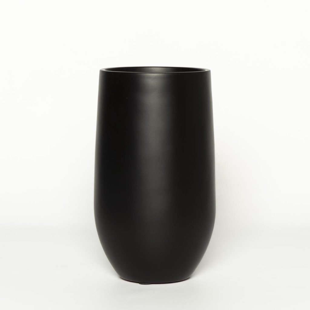 Hendra Vase – B2B Just Add Plants